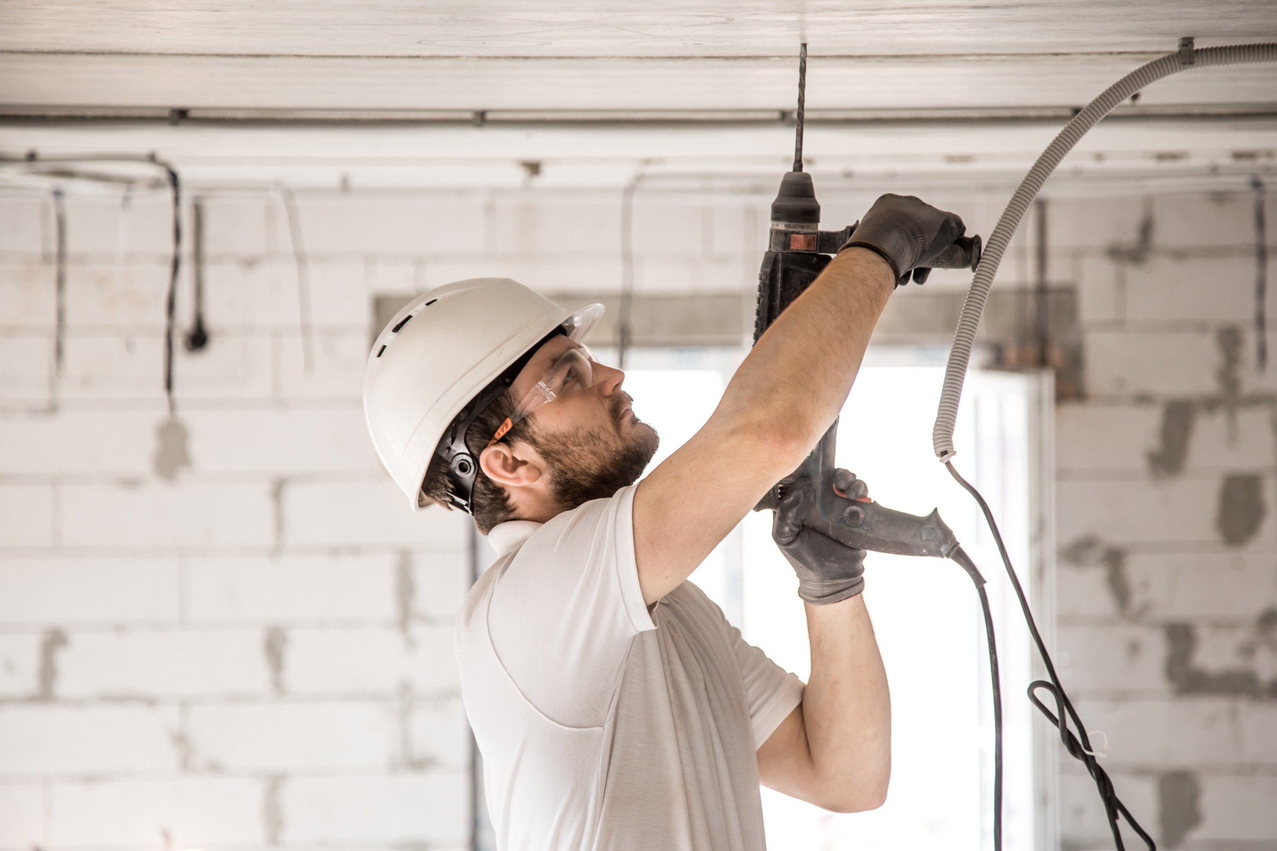 Extend Fixture Life: Professional Electrical Installation